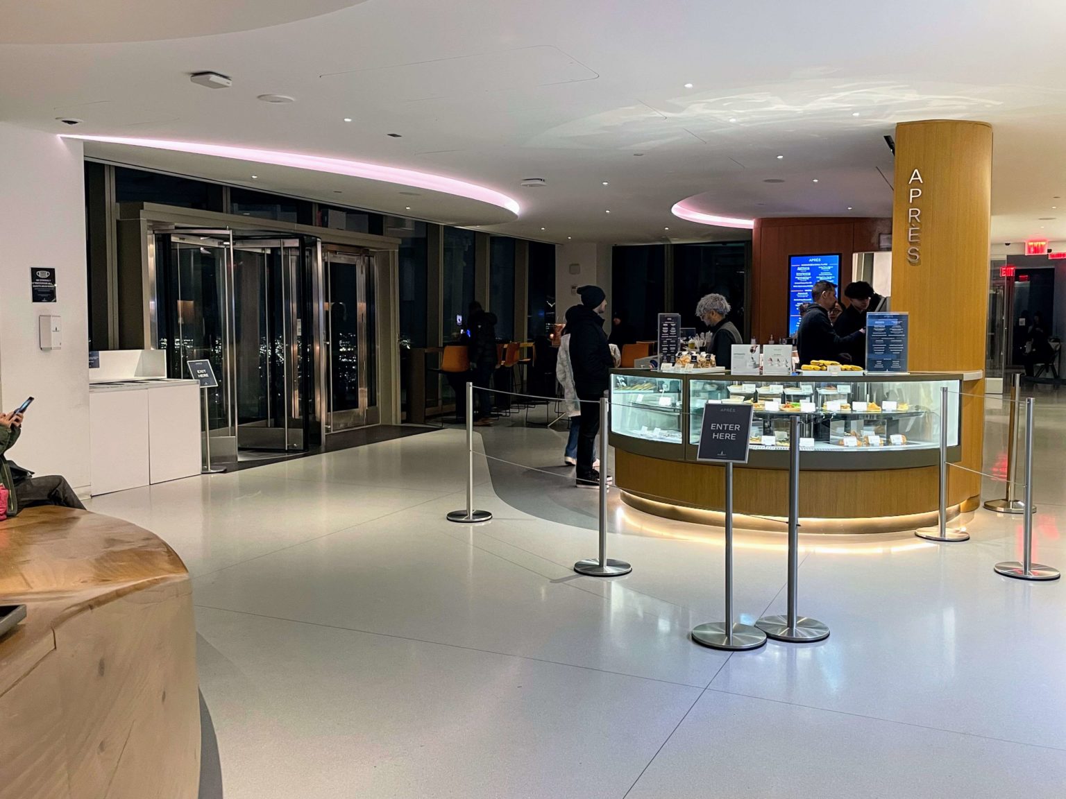 Visiting SUMMIT One Vanderbilt at Night - Erika's Travelventures