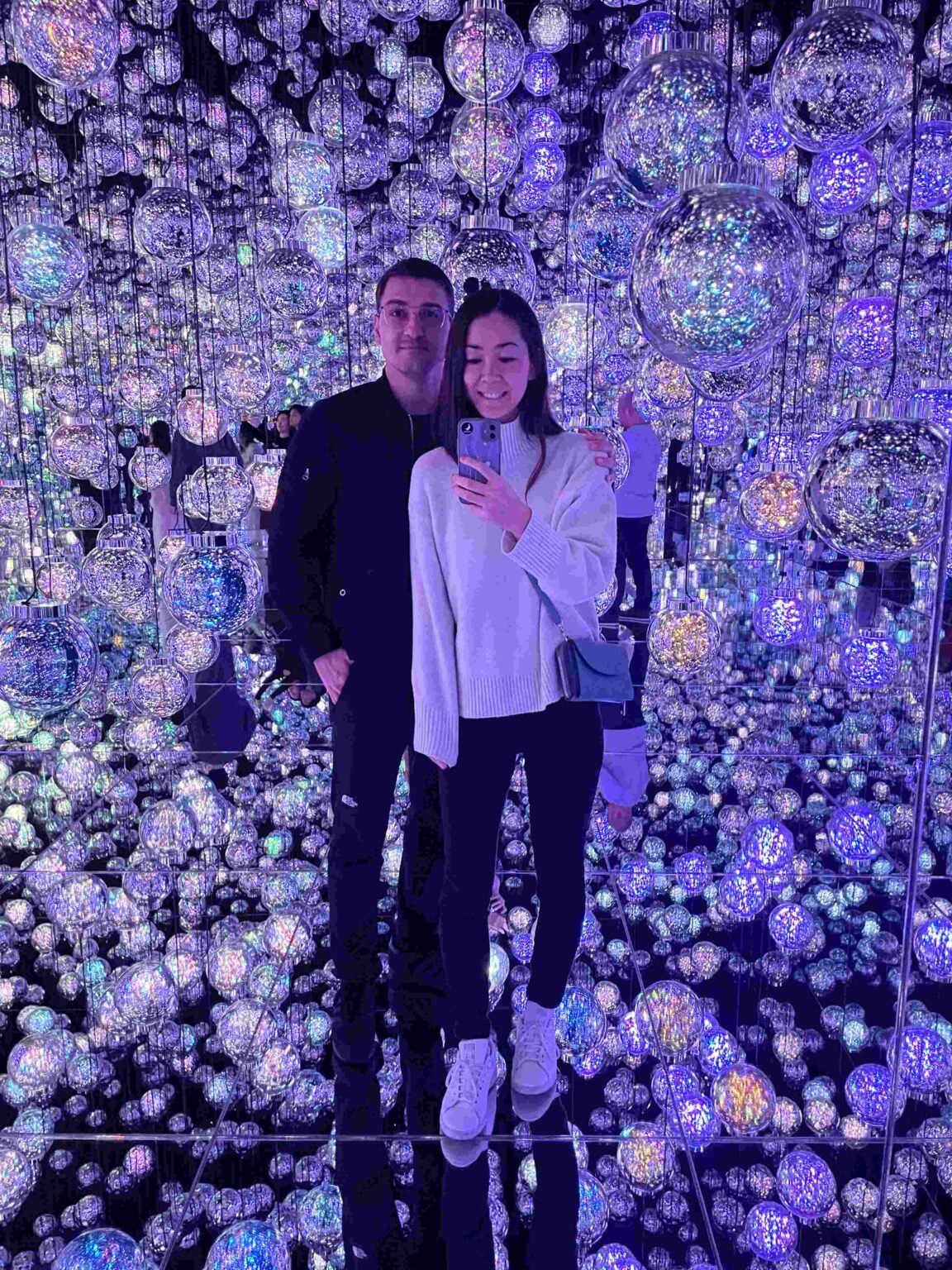 Teamlab Borderless vs Teamlab Planets: Which Is Better? - Erika's ...